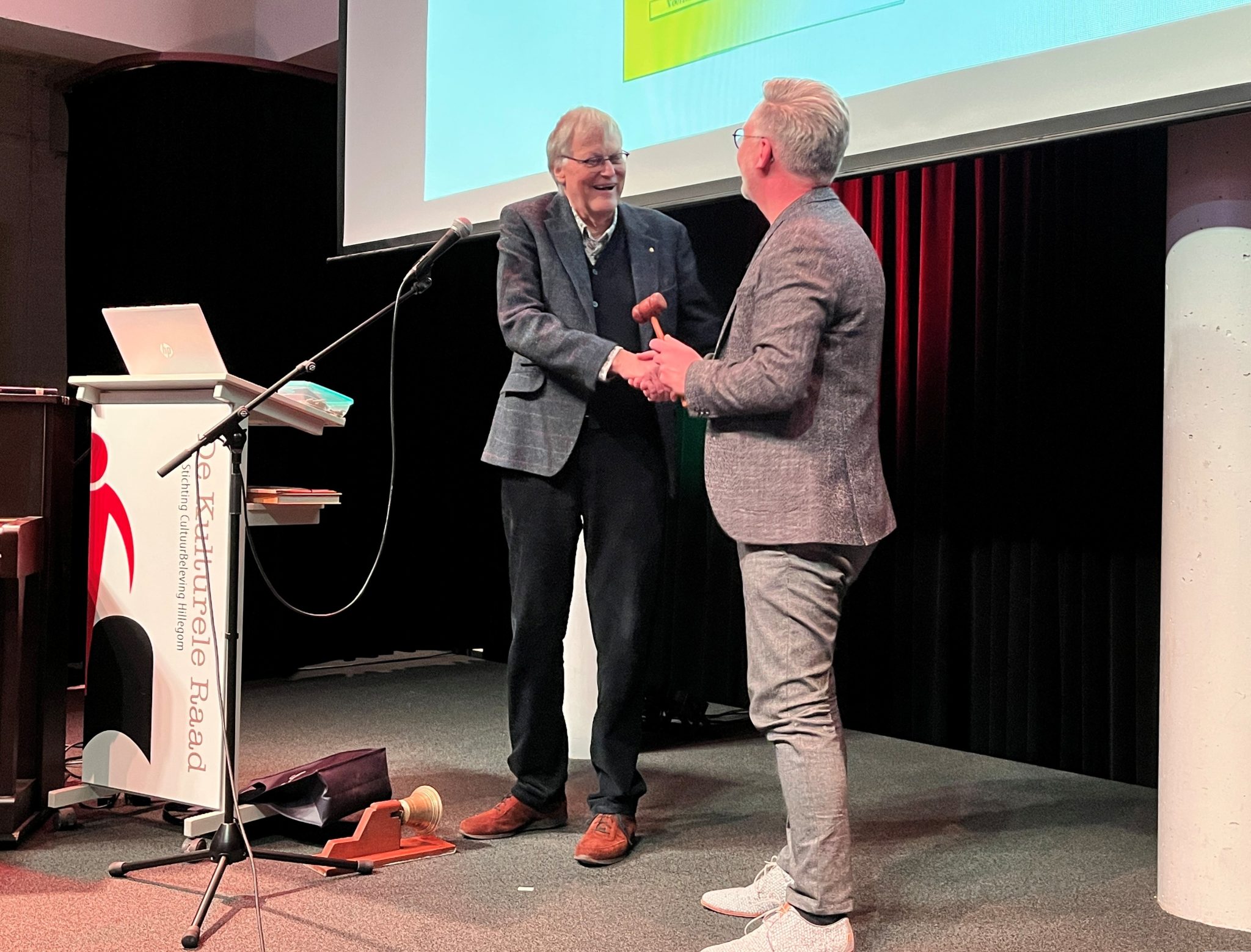 Doek valt voor Java Gebouw - Hillegom Online